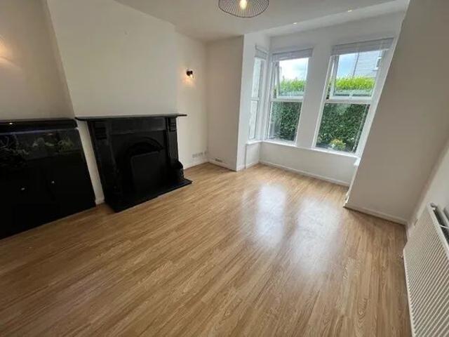 Torpoint, Torpoint, PL11