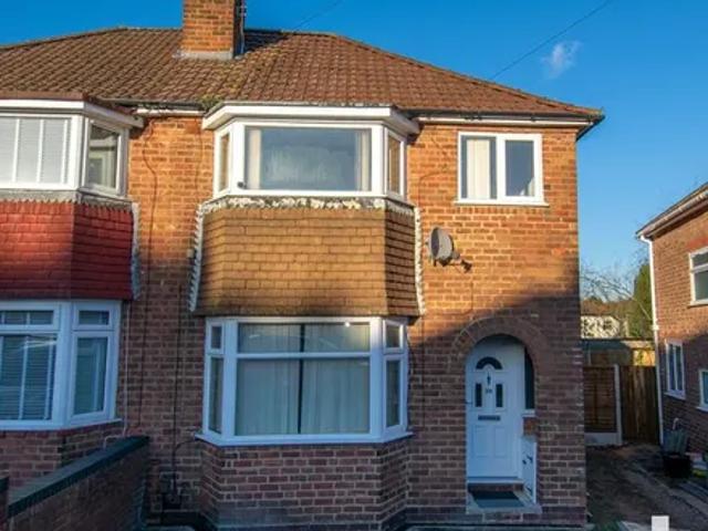 Torre Avenue, Turves Green, B31 5BX, United Kingdom | 3 bed duplex for rent #136868704 | Rentberry