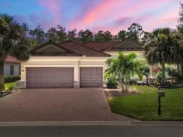 Torre Del Lago, ESTERO, FL 33928