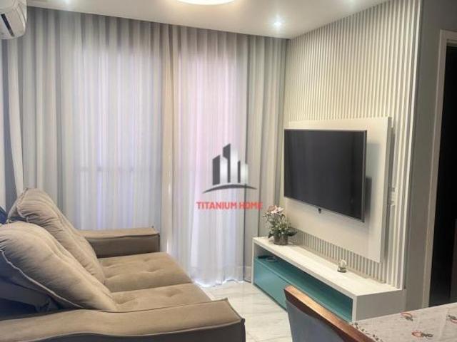 Torres da Espanha Torres da Espanha 7ª andar 2 dorm com sacada rico em Armarios