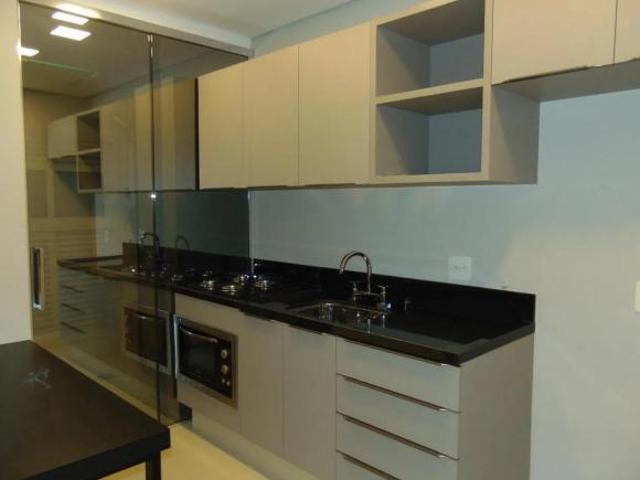 TORREVILLE R$ 600.000 Apartamento à venda, 1 Suíte, 51m², 1 Vaga, Gleba Palhano, Londrina, PR