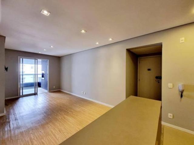 TORREVILLE SEMIMOBILIADO R$ 899.000 Apartamento à venda, 2 Suítes, 2 Vagas, 82m², Gleba Palhano