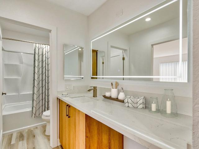 Torrey Pines Apartment Homes 2 Bedroom Apartment for Rent at 851 S Sunset Ave, West Covina, CA 91790 Sunset
