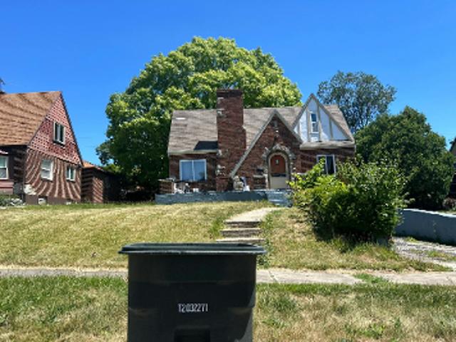 Torrington Pl