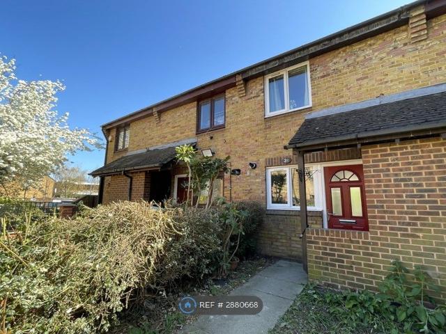Torrington Square, Croydon CR0, 2 bed terraced house to rent, £1,800 pcm | PrimeLocation