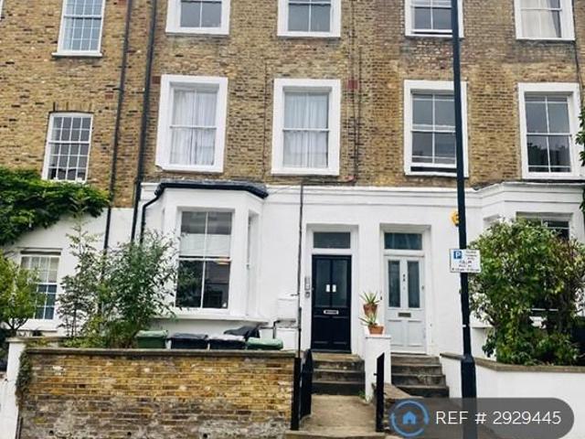 Torriano Avenue, London, NW5 2 bed flat to rent £2,550 pcm £588 pw