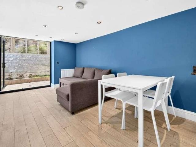 Torriano Avenue, Tufnell Park, London, NW5
