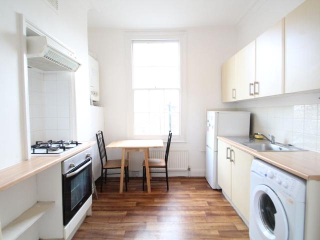 Torriano Avenue, Tufnell Park, London NW5, 4 bed flat to rent, £4,250 pcm | PrimeLocation