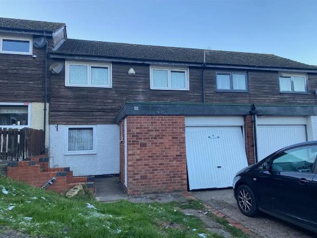 Torridon Close, Leicester LE4, 3 bed town house to rent, £1,100 pcm | PrimeLocation