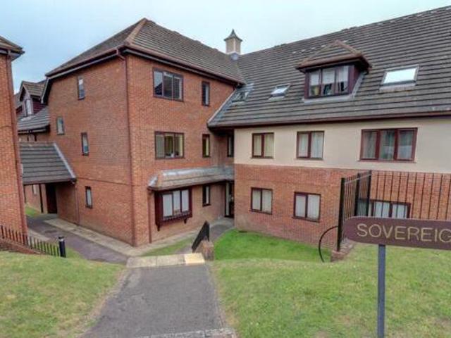 Totteridge Avenue, High Wycombe, 2 Bedroom Apartment