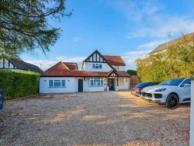 Totteridge Road, High Wycombe HP13, Room to rent, £950 pcm | PrimeLocation