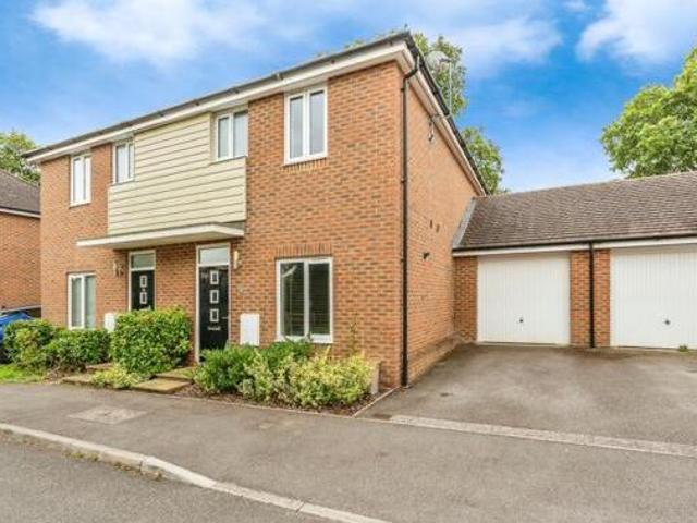 Totton, Oleander Drive, Southampton, 3 Bedroom Semi detached
