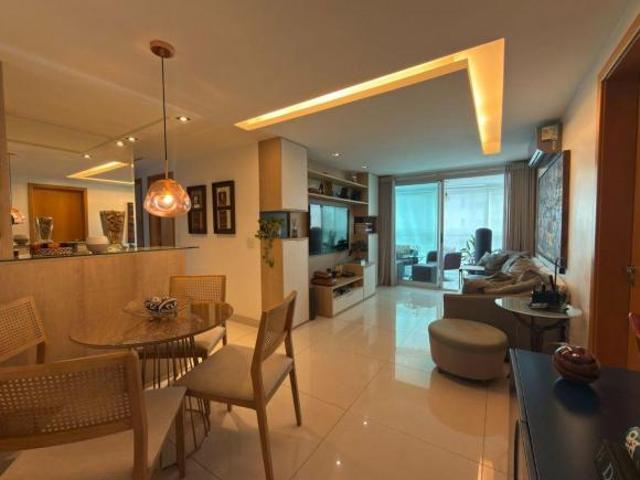 TOTALMENTE REFORMADO, AR CONDICIONADO E 2 VAGAS 61 98118 6535
