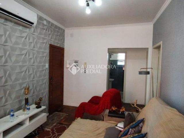 Totalemente reformado de 47m² de 2 quartos com Vaga Escriturada