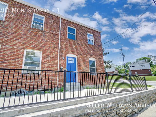 Totally renovated townhome style apartment in Pleasant Ridge