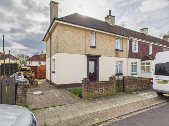 Totland Road, Cosham, 3 Bedroom End