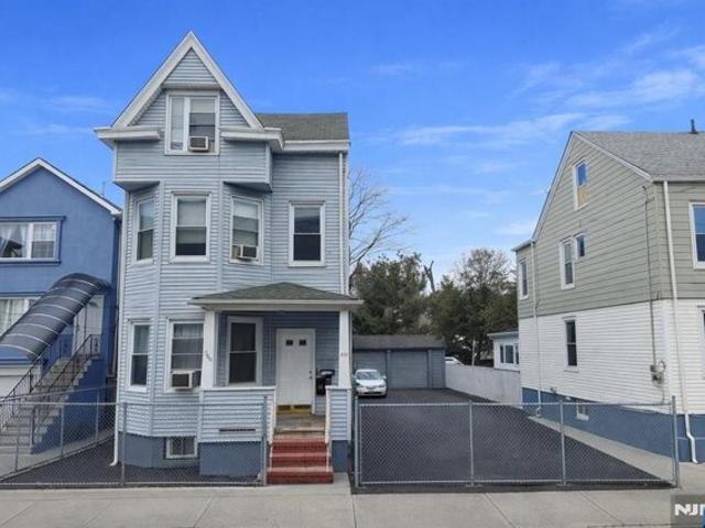 Totowa Ave, Paterson, Home For Sale