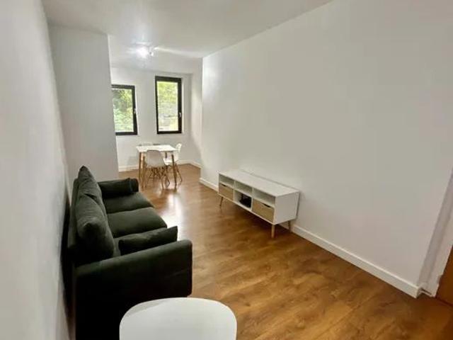 Touthill Place, Peterborough PE1 1FU, Property for rent