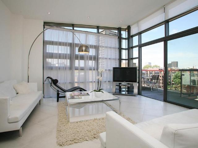 Tounson Court, Regency Apartments. 3 bed apartment to rent £6,000 pcm £1,385 pw