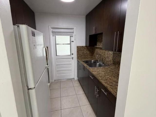Tova Realty LLC 1 Bedroom Apartment for Rent at 4933 Hollywood Blvd, Hollywood, FL 33021 Hollywood Hills