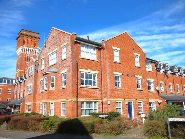 Tower View, Chartham, Canterbury CT4, 2 bed flat to rent, £1,150 pcm | PrimeLocation