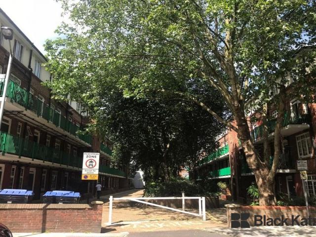 Tower Bridge Road, London Bridge SE1, 3 bed flat to rent, £2,925 pcm | PrimeLocation