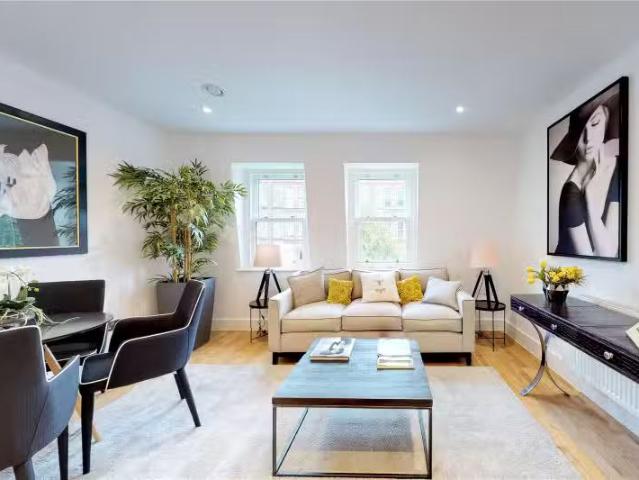 Tower Bridge Road, London, SE1 4TL