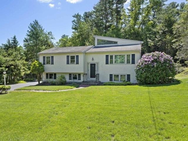 Tower Hill Dr, Hanover, Home For Sale