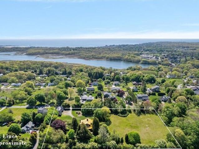 Tower Hill Rd, South Kingstown, Home For Sale