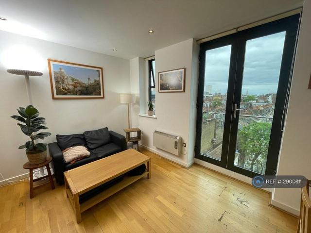 Tower House, London, E1 1 bed flat to rent £1,950 pcm £450 pw