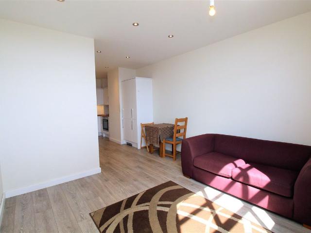 Tower House SE13, 1 bed flat to rent, £1,700 pcm | PrimeLocation