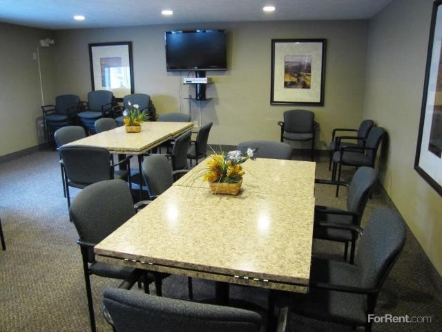 Tower in the Park 1 Bedroom Apartment for Rent at 55 Barrett Rd, Berea, OH 44017 Berea