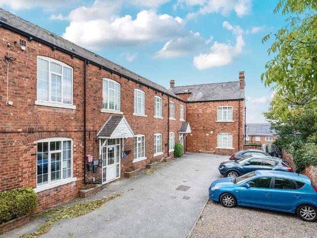 Tower Lane, Leeds, West Yorkshire LS12, 2 bed flat to rent, £875 pcm | PrimeLocation
