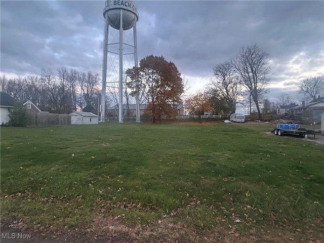 Tower St, Beach City, OH 44608