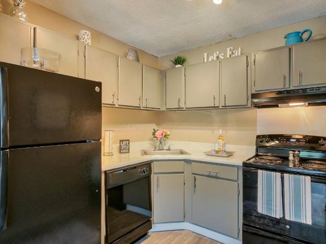 Towers at Forest Acres 1 Bedroom Apartment for Rent at 2050 N Beltline Blvd, Columbia, SC 29204