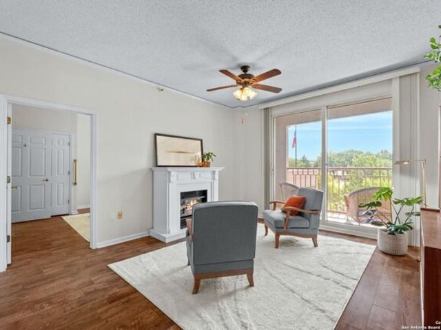 Towers Park Ln Apt,san Antonio, Condo For Sale