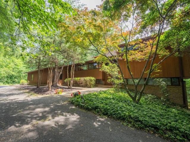 Towlston Rd, Mclean, Home For Sale