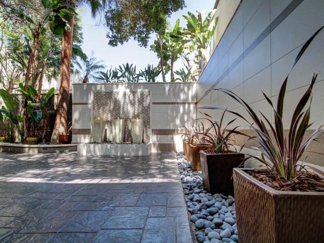 Town Center Apartments 1 Bedroom Apartment for Rent at 333 Andover Dr, Burbank, CA 91504