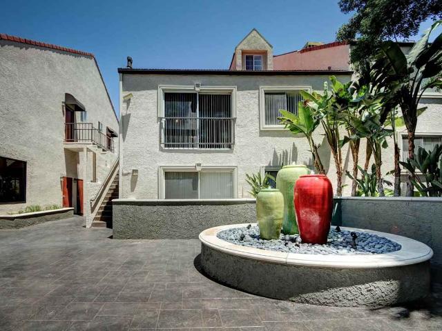 Town Center Apartments 1 Bedroom Apartment for Rent at 333 Andover Dr, Burbank, CA 91504