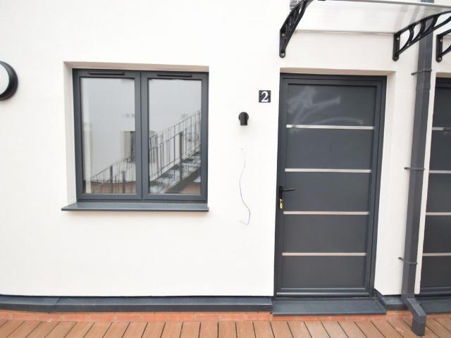 Town Centre, Hatfield AL10, 1 bed flat to rent, £1,450 pcm | PrimeLocation