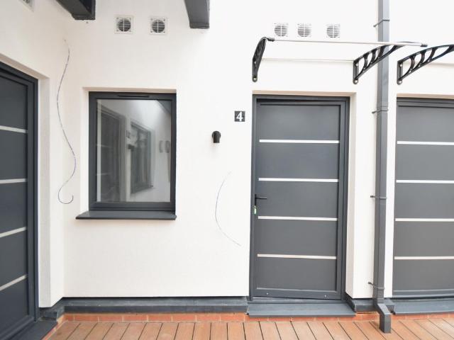Town Centre, Hatfield AL10, 1 bed flat to rent, £1,425 pcm | PrimeLocation