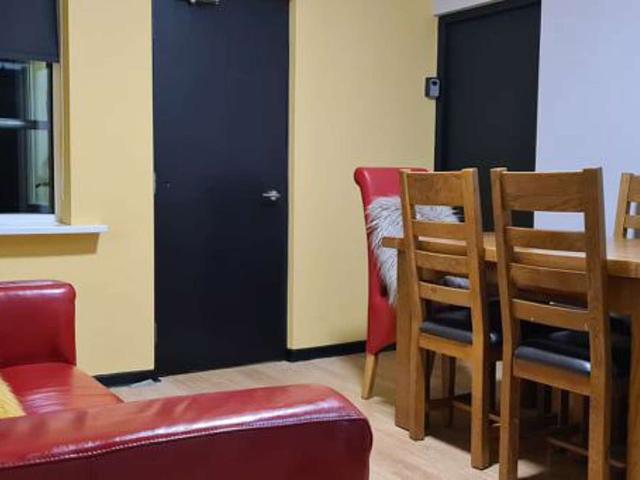 Town Centre Property Room 2