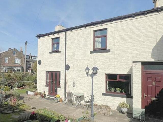 Town Gate, Wyke, 4 Bedroom Detached