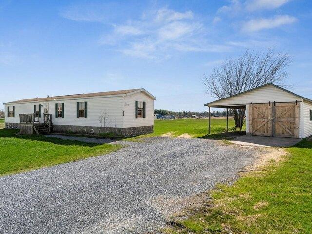 Town House Rd, Addison, Property For Sale