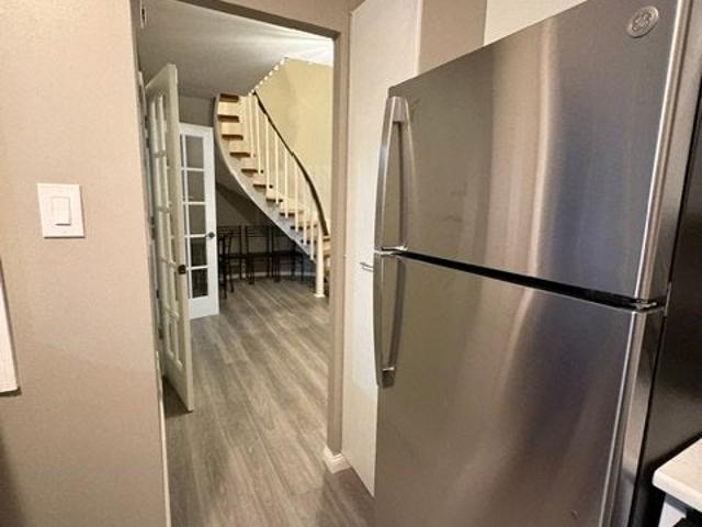 Town House Room For Rent