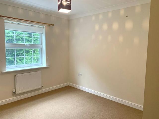 Town house to rent on