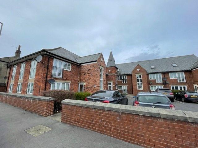 Town Street, Middleton, Leeds LS10, 2 bed flat to rent, £850 pcm | PrimeLocation