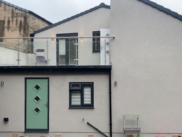 Town Street, Pudsey, West Yorkshire LS28, 1 bed flat to rent, £900 pcm | PrimeLocation