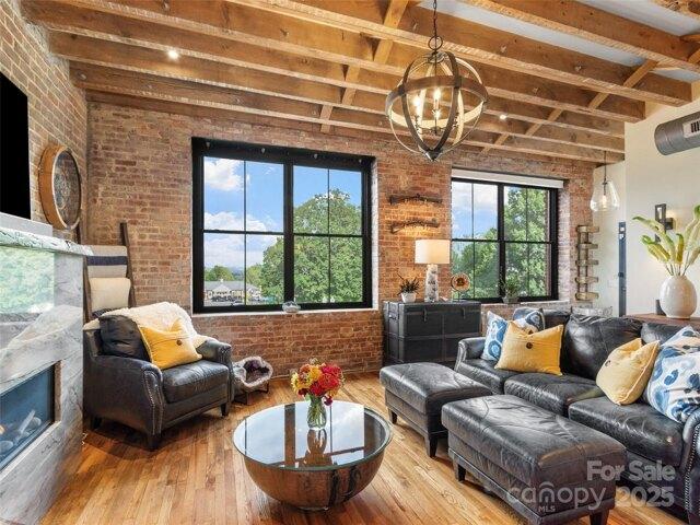 Town Sq Ste,burnsville, Condo For Sale