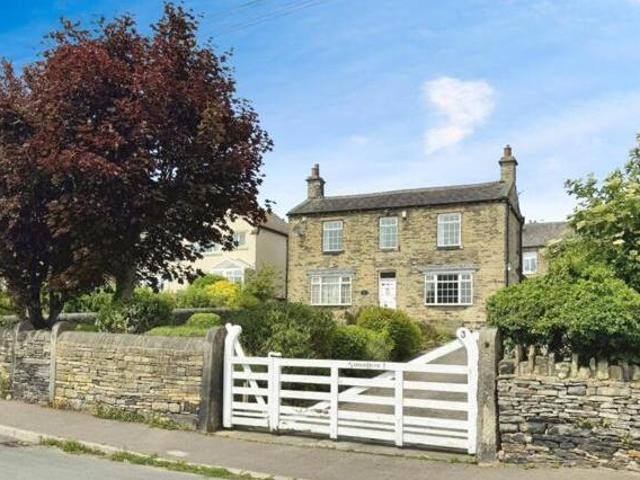 Towngate, Scholes, 3 Bedroom Detached